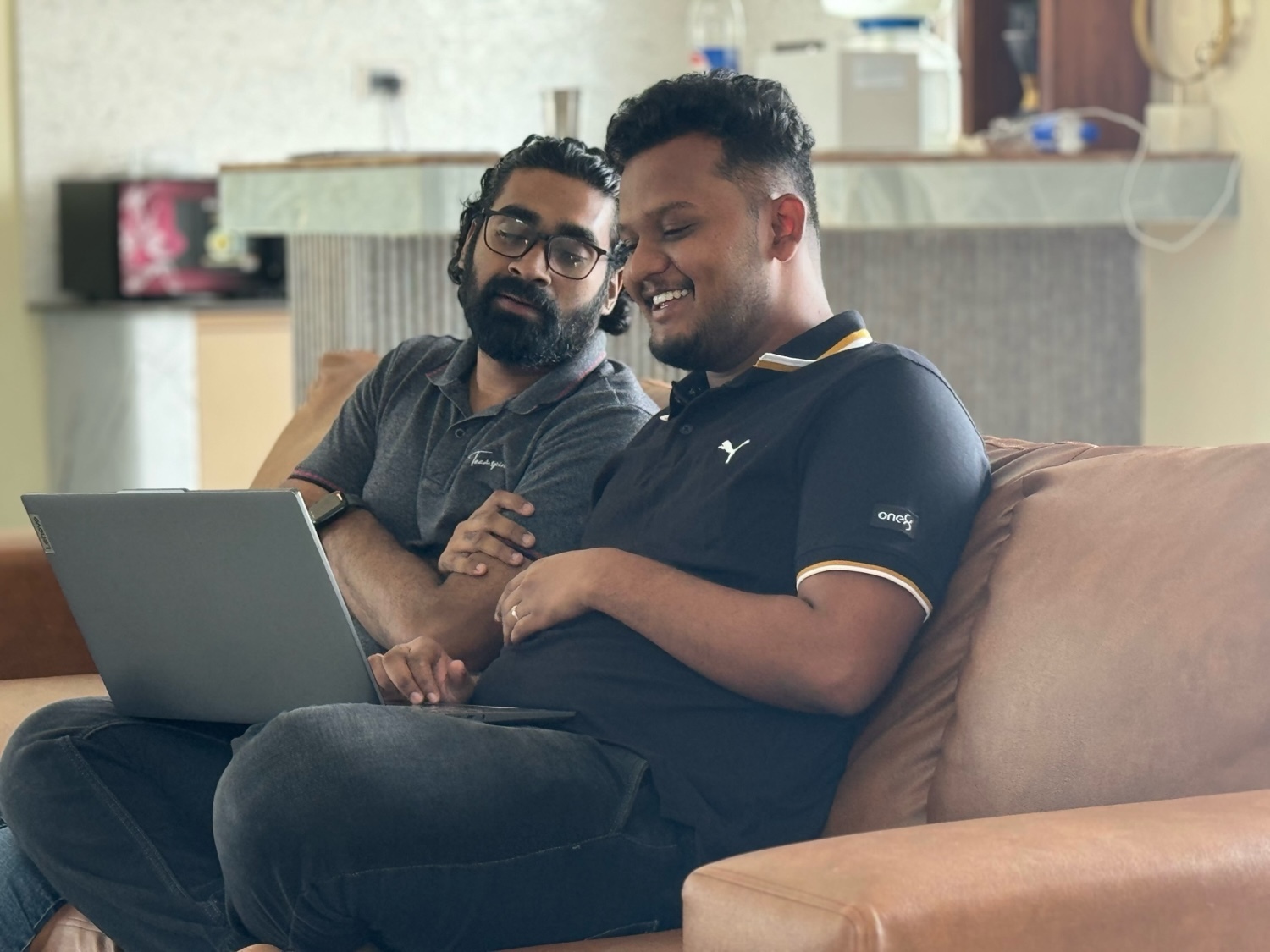 About Us - Booking Bee